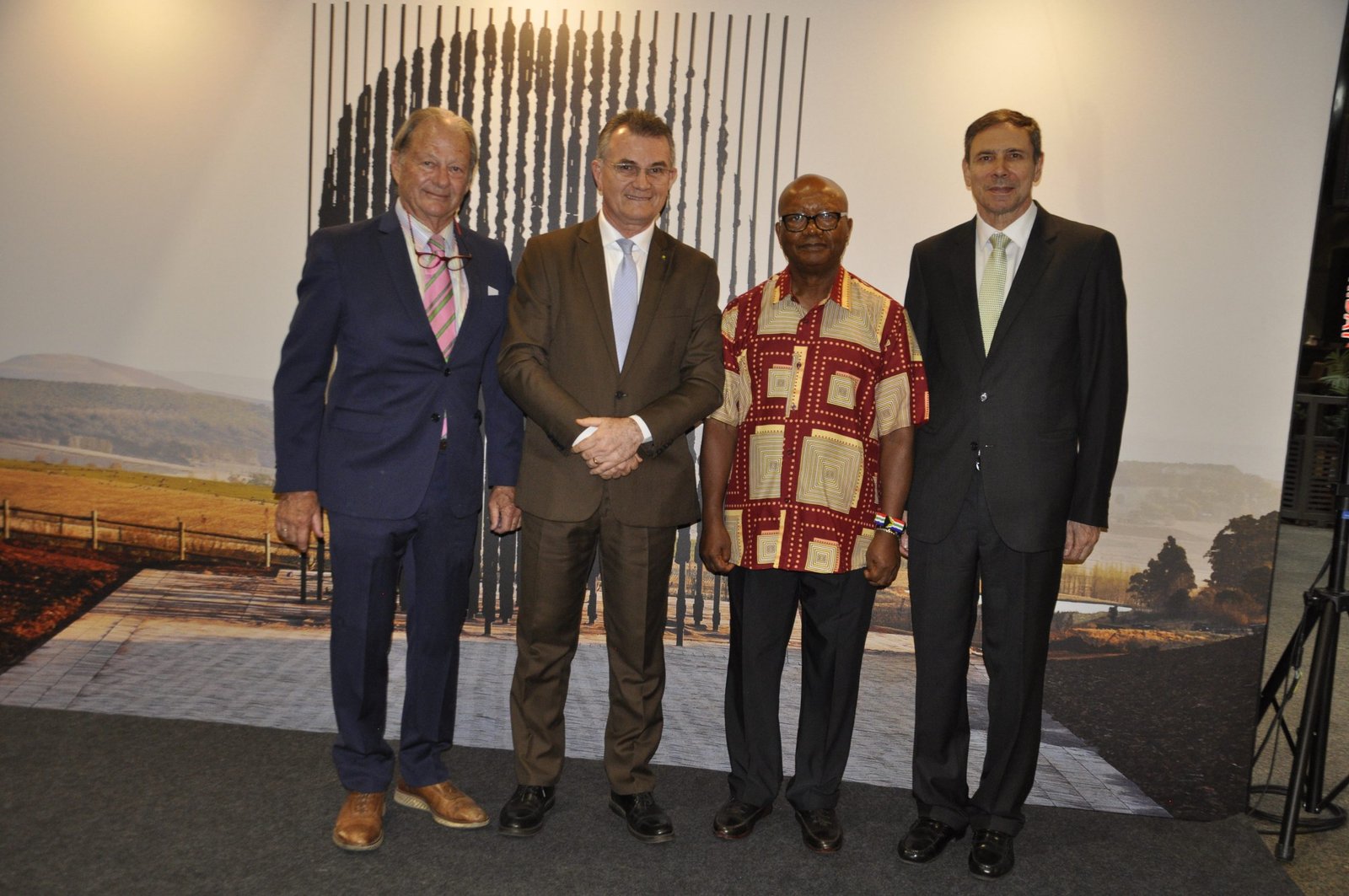 Opening of the exhibition Mandela, Ícone Mundial de Reconciliação in ...